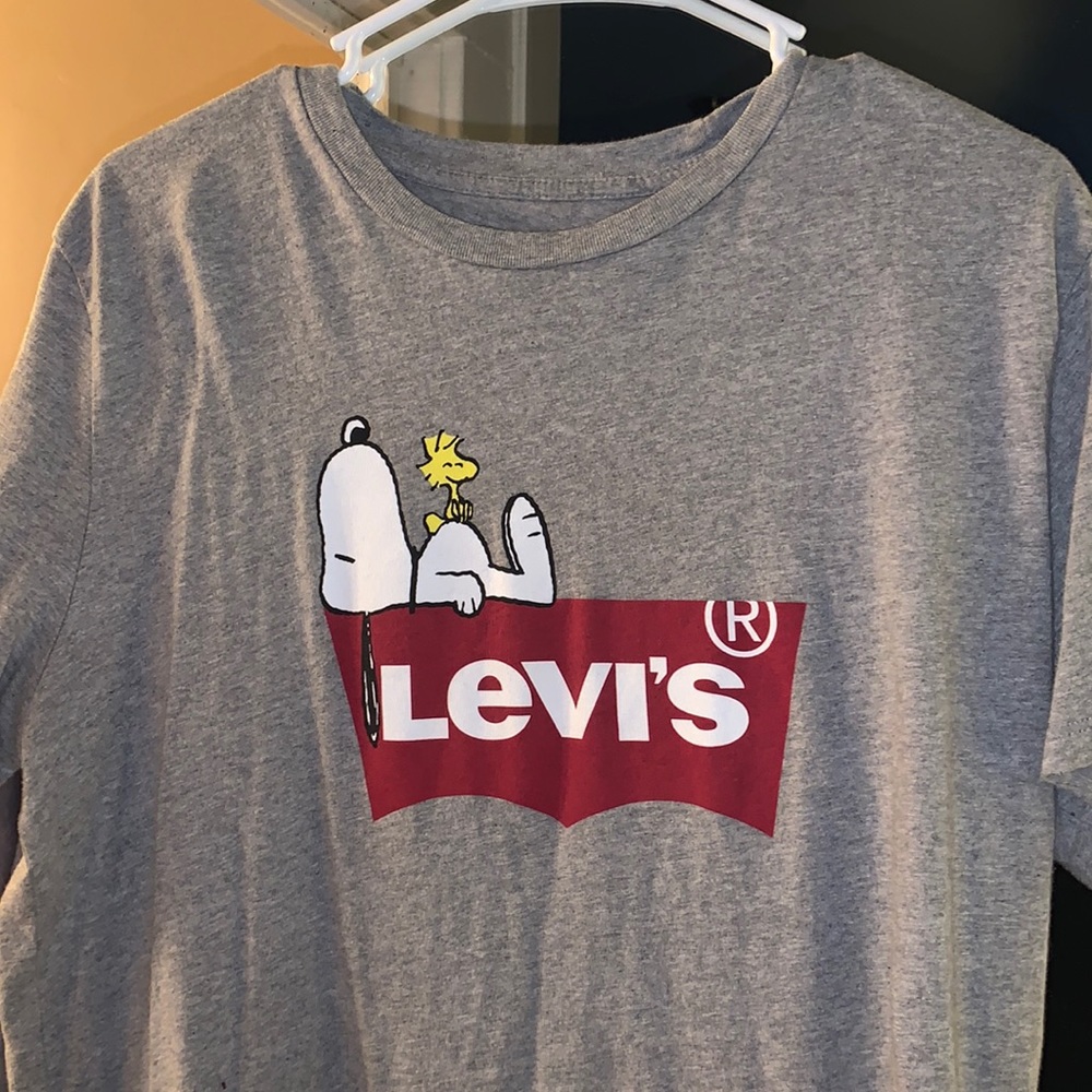 Levi’s Woodstock Charlie Brown Snoopy Top - Gem